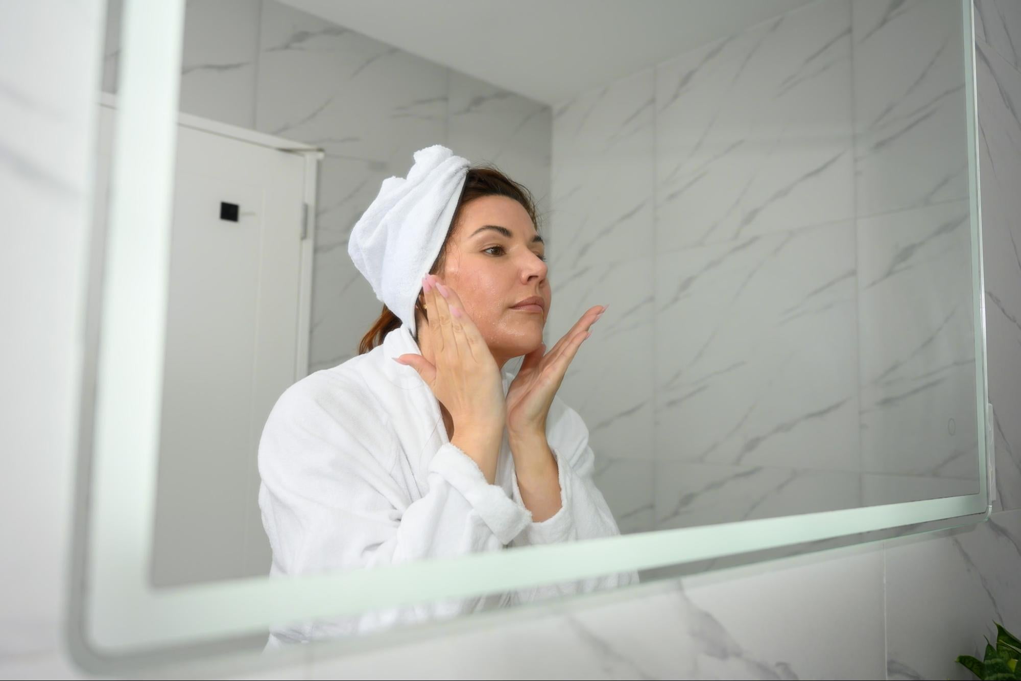 Habit Hack: How to Effectively Use Vitamin C and Retinol – DuoGen